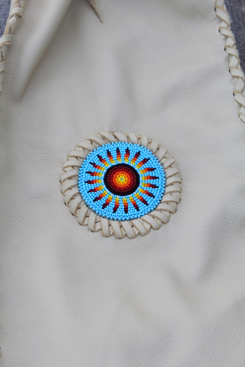 Beaded pipe bag, leather chanupa bag – Thunder Rose Leather